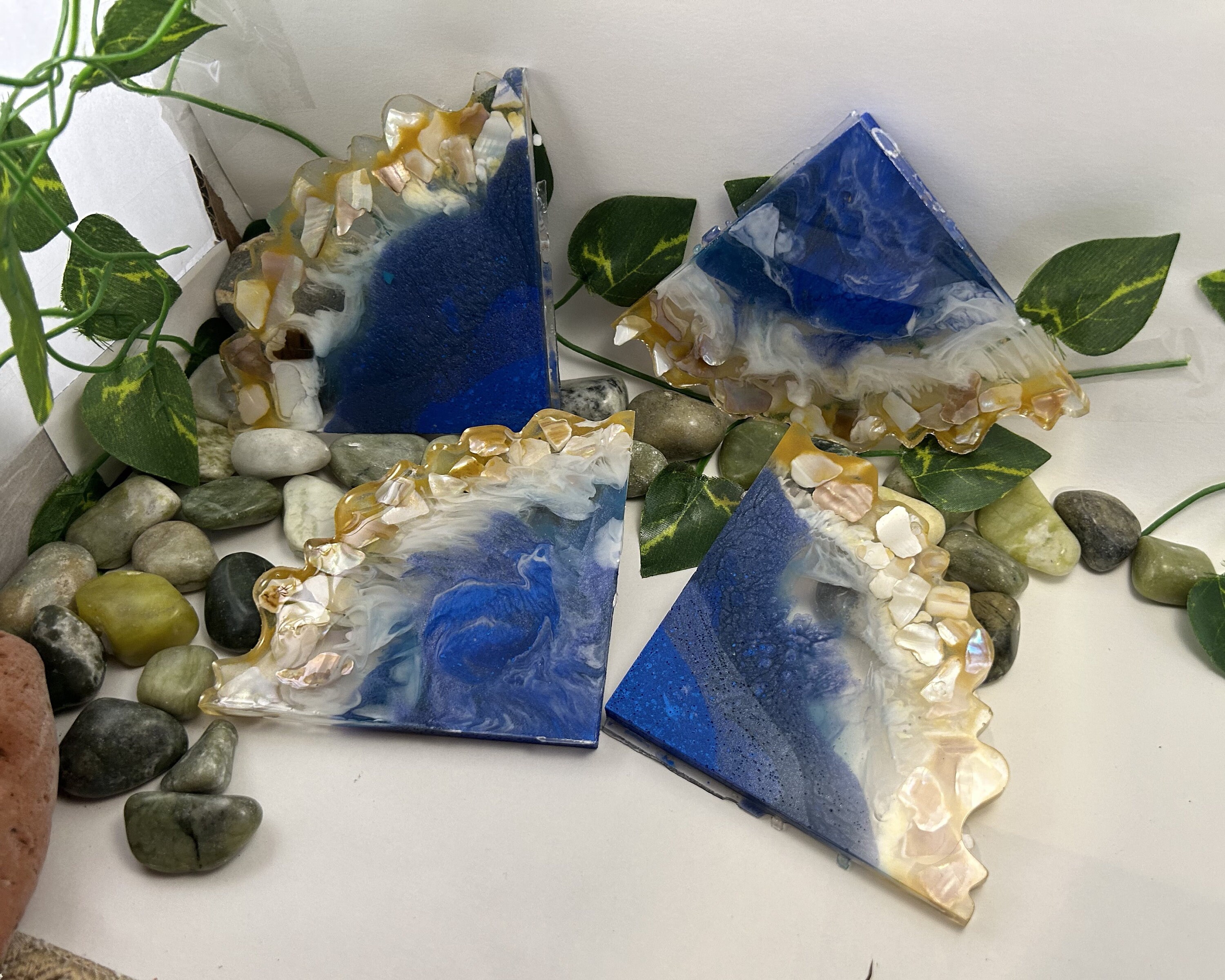Beach Wave Set of 4 Triangle Resin Coasters - Etsy