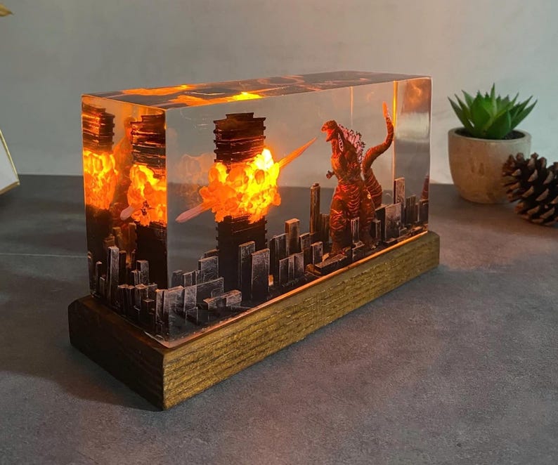 Gozi.lla Monster in the City Epoxy Lamp Atomic Breath Resin Lamp Gaint ...