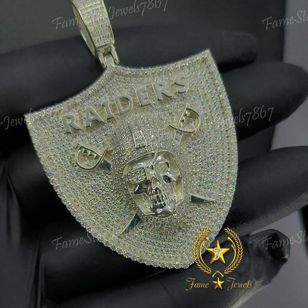 Beaded Raiders Medallion - Etsy