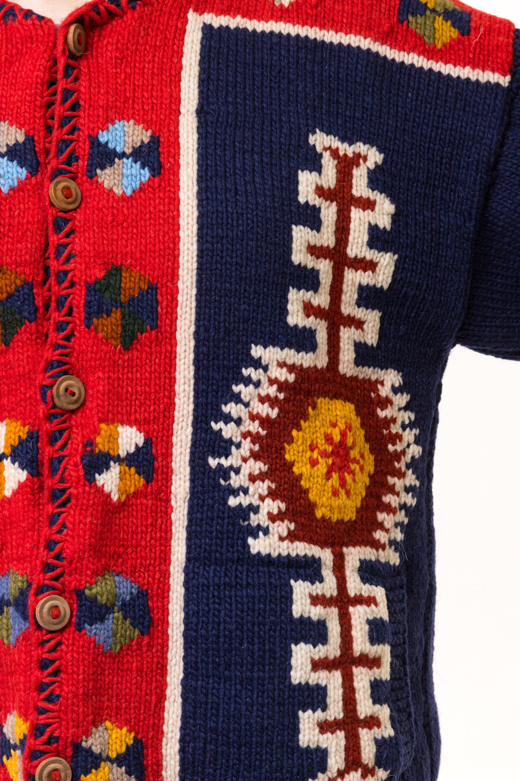 70s Vintage Del Mundo Ecuador Handknitted Wool Sweater 70s Vintage Del Mundo Ecuador Handknitted Wool Sweater