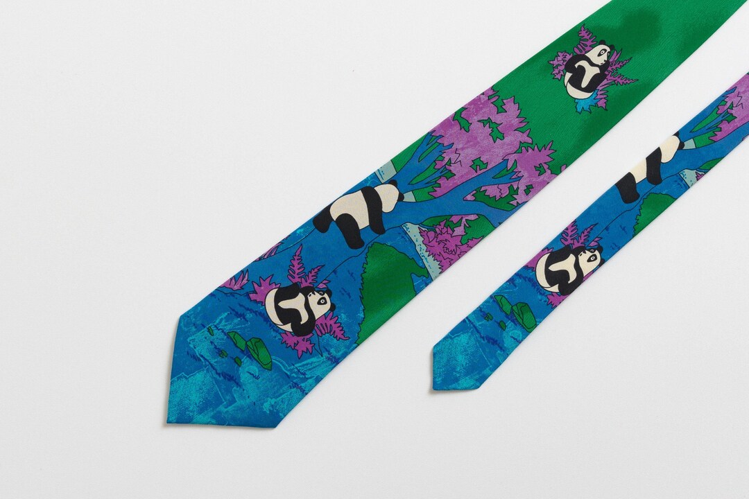 Vintage Pandas Blue Tie Animal Print Necktie Retro Beautiful Luxury ...