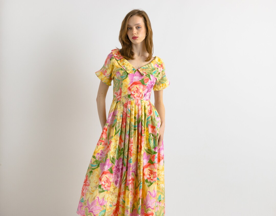 Vntage England Dirndl Dress With Puffy Sleeves Cottagecore Floral Midi ...