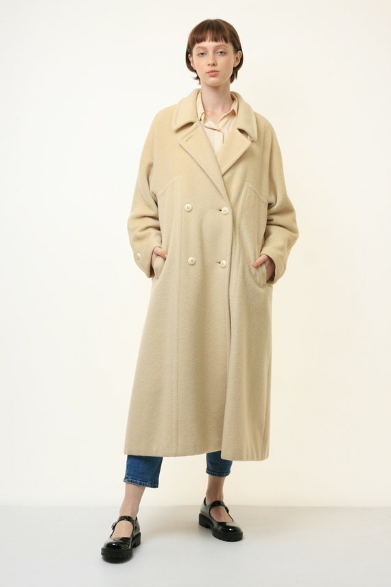 80s Woman Lambswool Mohair White Coat Women Vintage 8… Gem