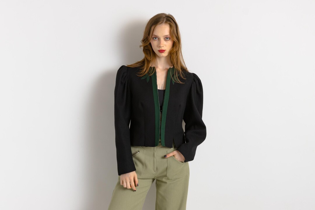 70s Vintage Geiger Tyrol Dirndl Wool Long Sleeve Midi Buttons up Blazer ...