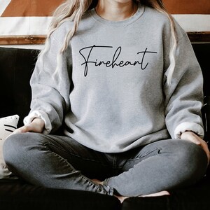 SJM Fireheart Sweatshirt, A Court of Thorns and Roses Court of Dreams ...