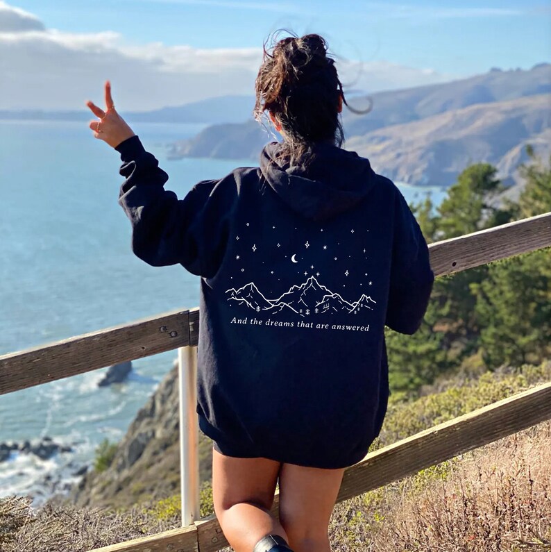 SJM Original Design-to the Stars Who Listen and the Dreams - Etsy