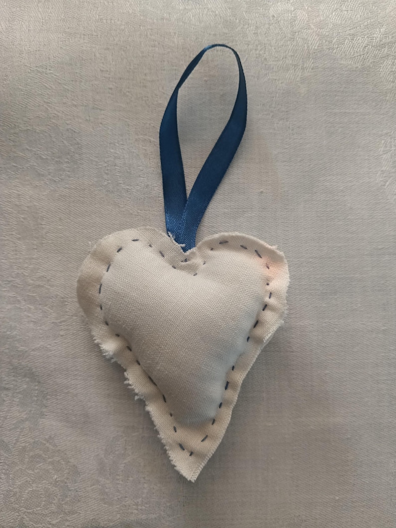 Hearts of Vintage Linens and Cottons - Etsy