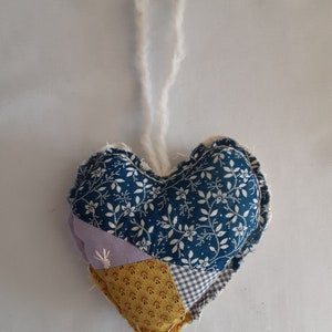 Vintage Quilt Top & Damask Linen Heart - Etsy