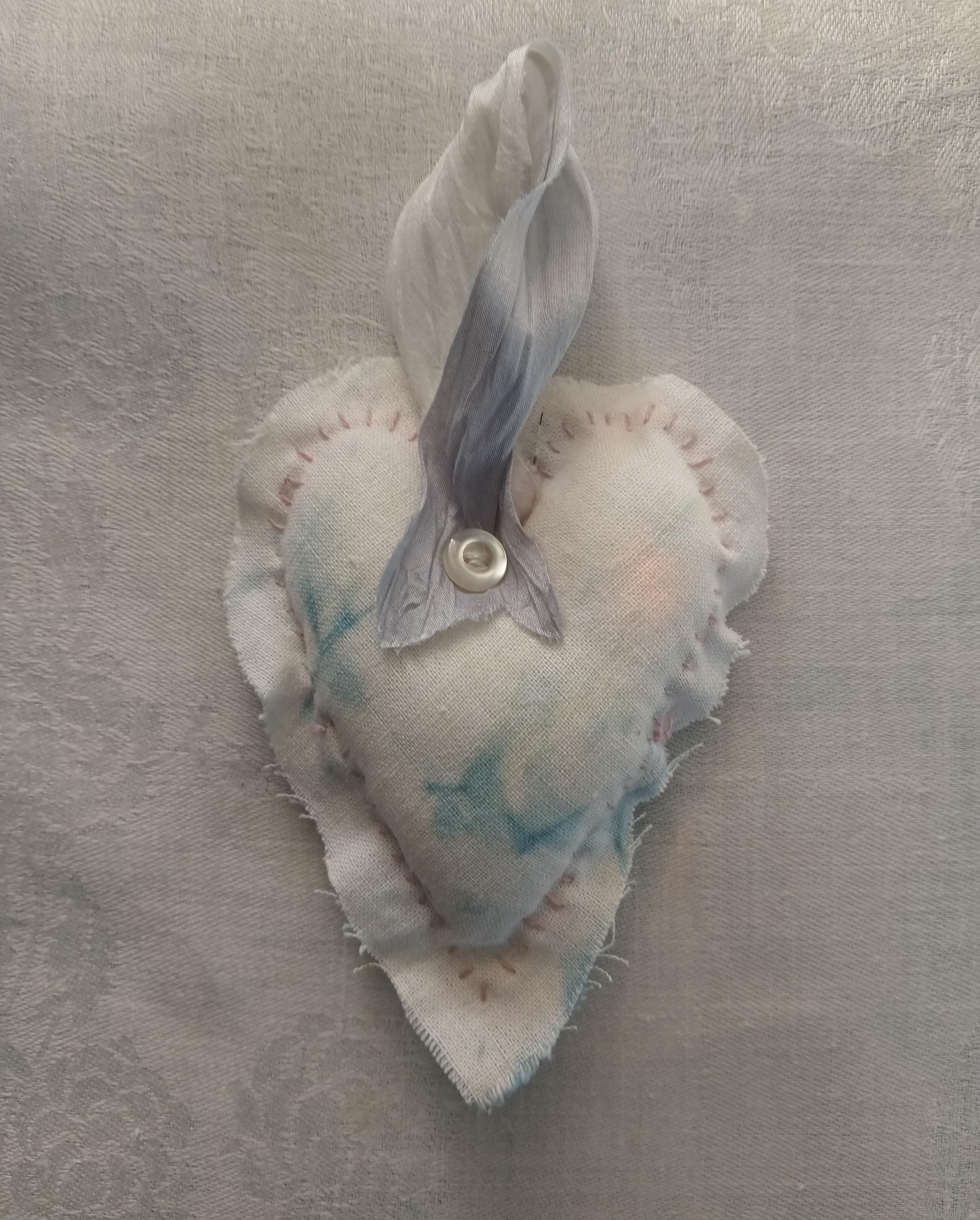 Hearts of Vintage Linens and Cottons - Etsy