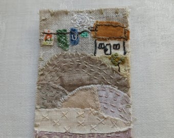 Textile Brooches That Are Handcrafted Artistry in Every Detail of ...