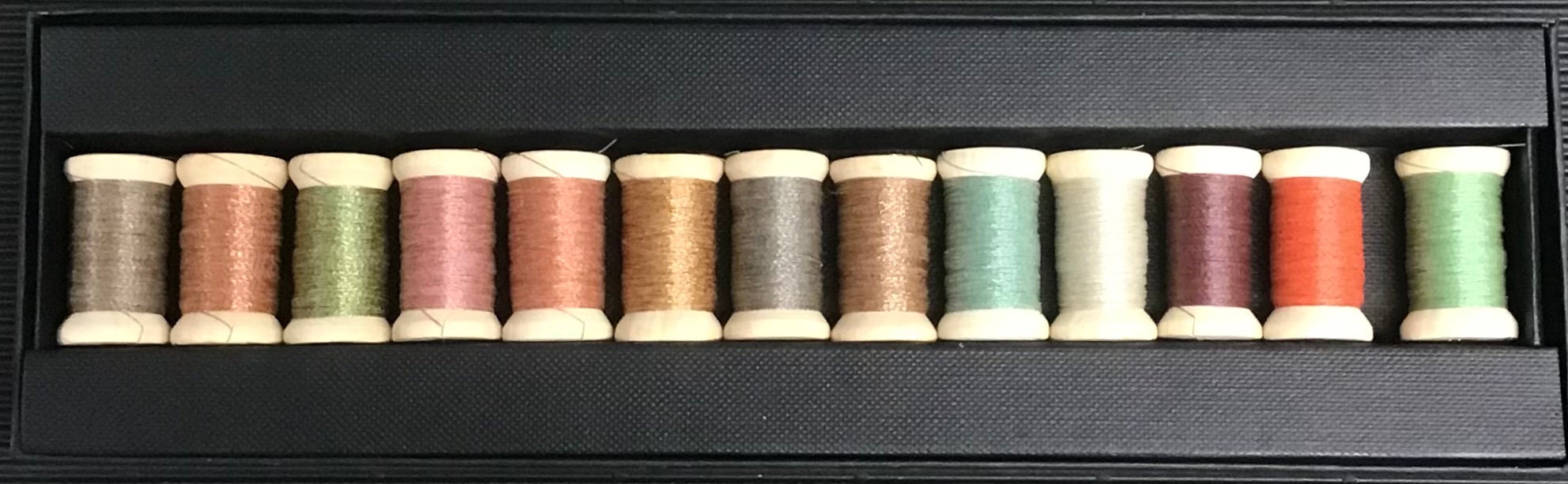 Vintage Japanese Urushi & Sunago Thread Collection. 12 X 15 Metre ...