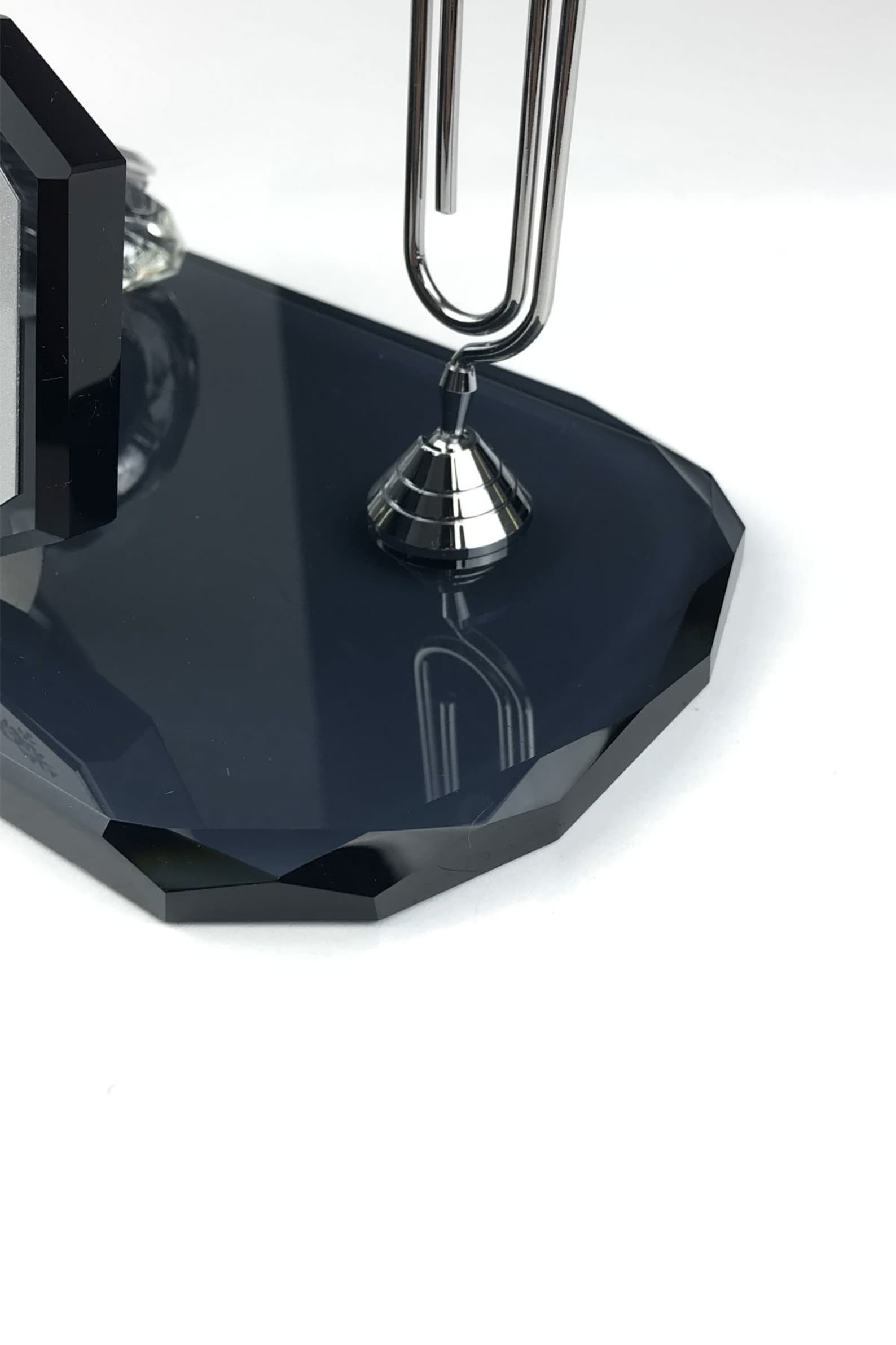 Crystal Desk Name Plate / Personalized Pen Holder / Crystal Desk Clock ...