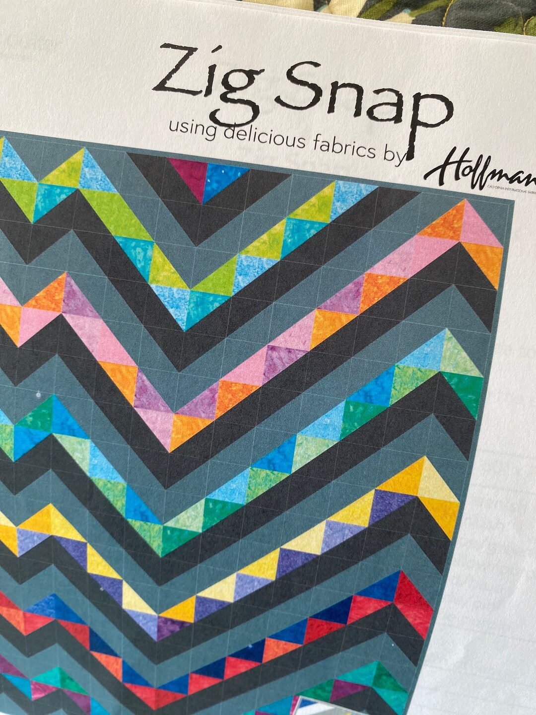 Zig Snap, 60 X 72 Inch Quilt Pattern, Modern Graphic Quilt Design ...