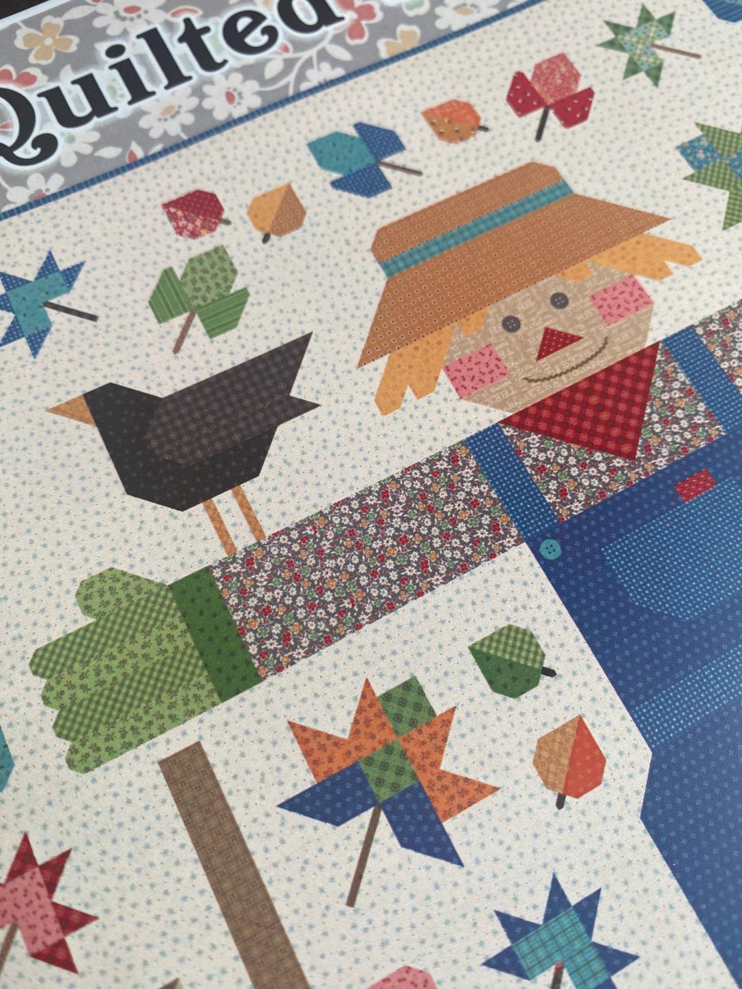 Quilted Scarecrow QUILT Pattern Booklet Lori Holt, Scarecrow, Pumpkin, Rake, Fall Motifs, Also ...