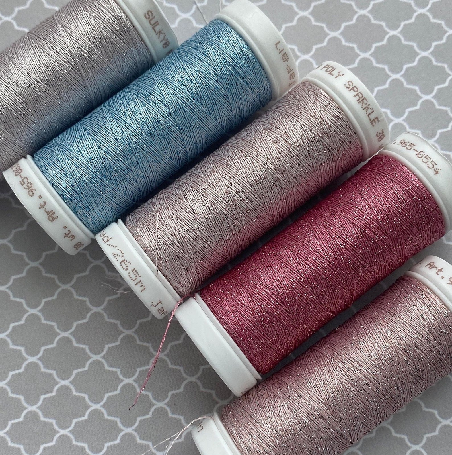 Sulky POLYSPARKLE, 30wt 290 Yd Spool, Pink & Jade Poly Sparkle With ...