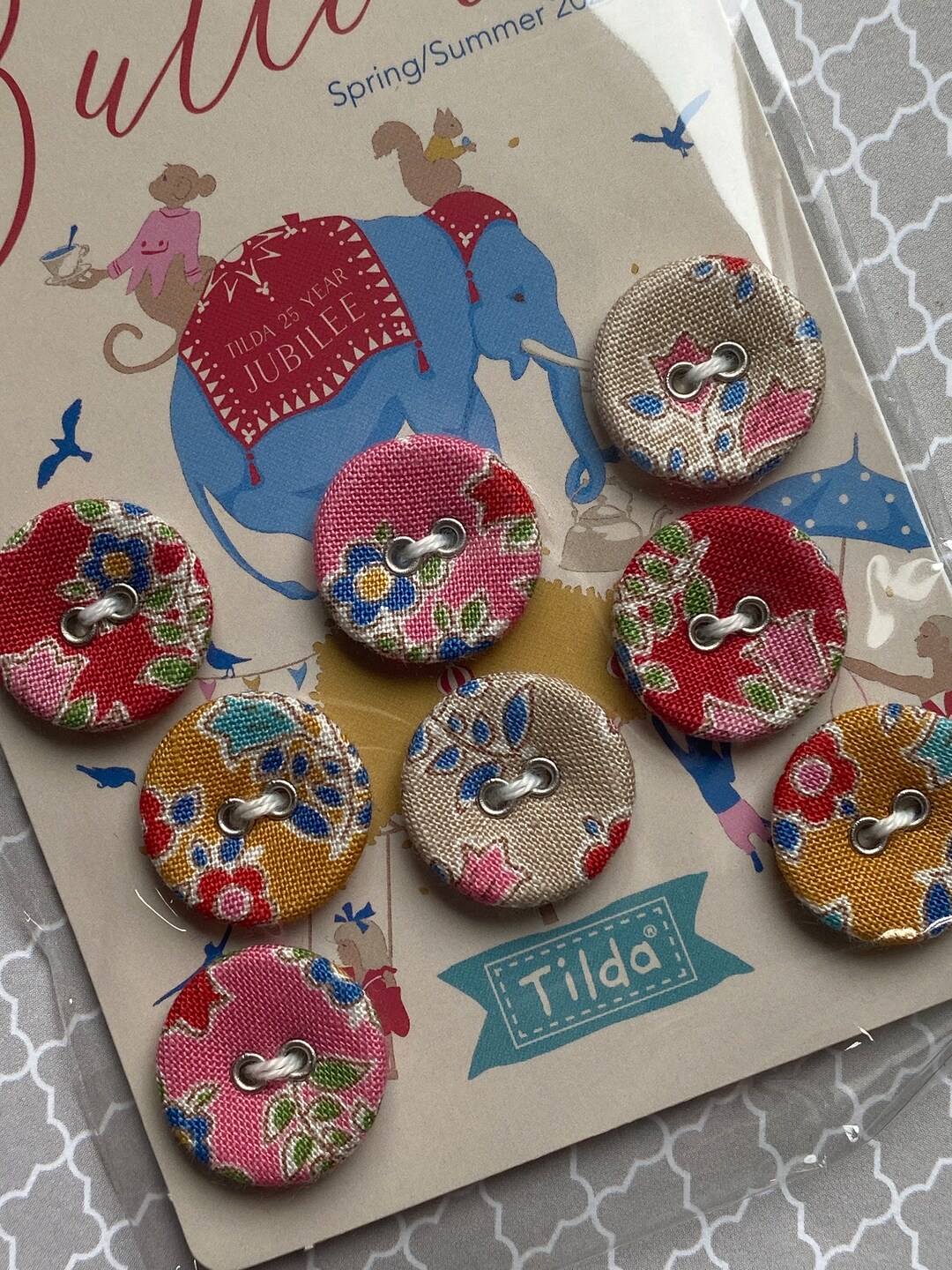 Tilda ™ Buttons, FARM FLOWERS Buttons, 8 Piece 18mm Cloth Covered ...
