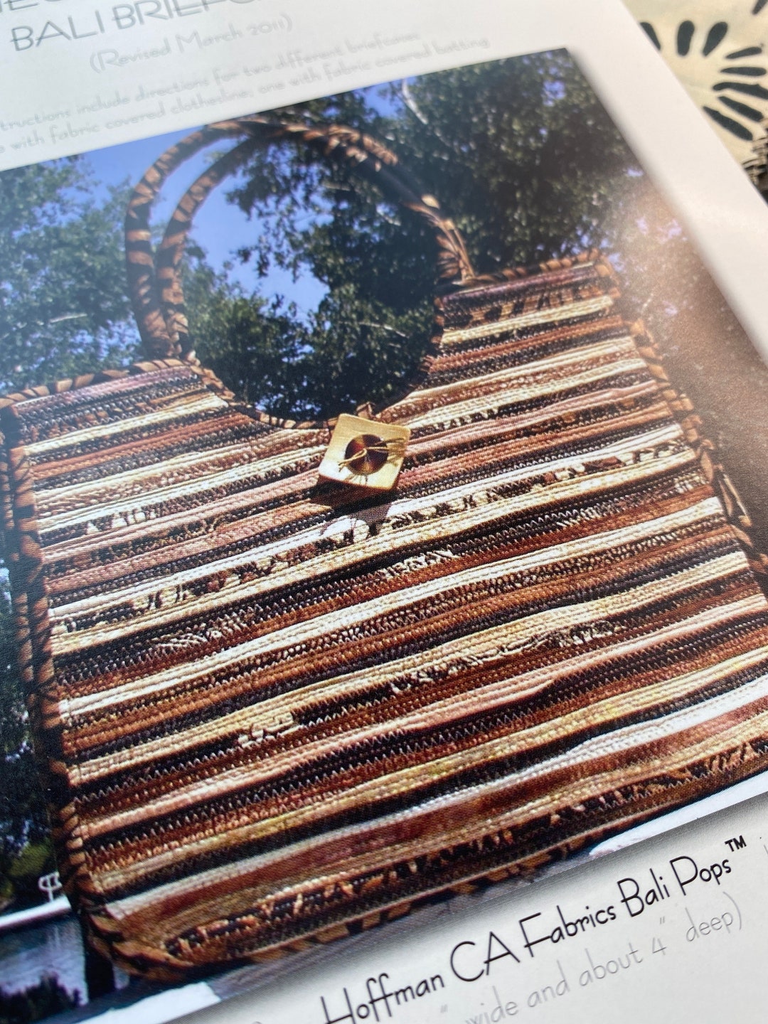 Aunties Two BALI BRIEFCASE Tote Bag Pattern, Bag Patterns Using Fabric ...