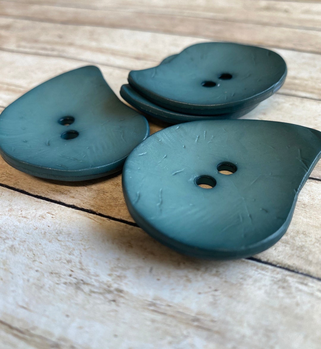 Dill Paisley Button, Large 40 X 50mm Polyamide Buttons, Extra Large ...