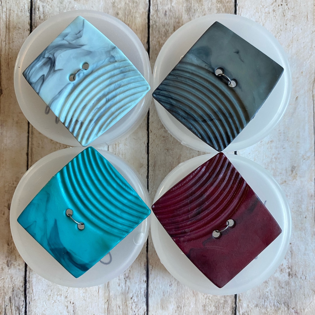 37mm Dill Button, German Made Polyamide Square Buttons, Dill Extra High ...