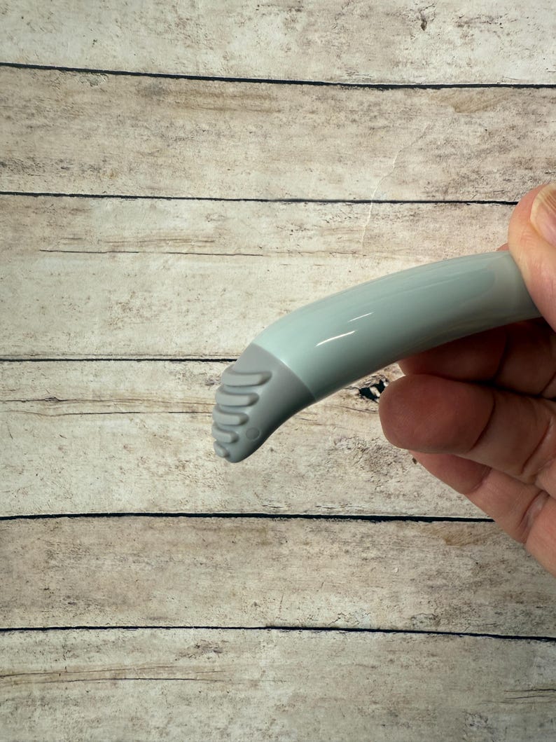Clover Grip Fit Ergonomic Seam Ripper & Thread Remover, Best Notions ...