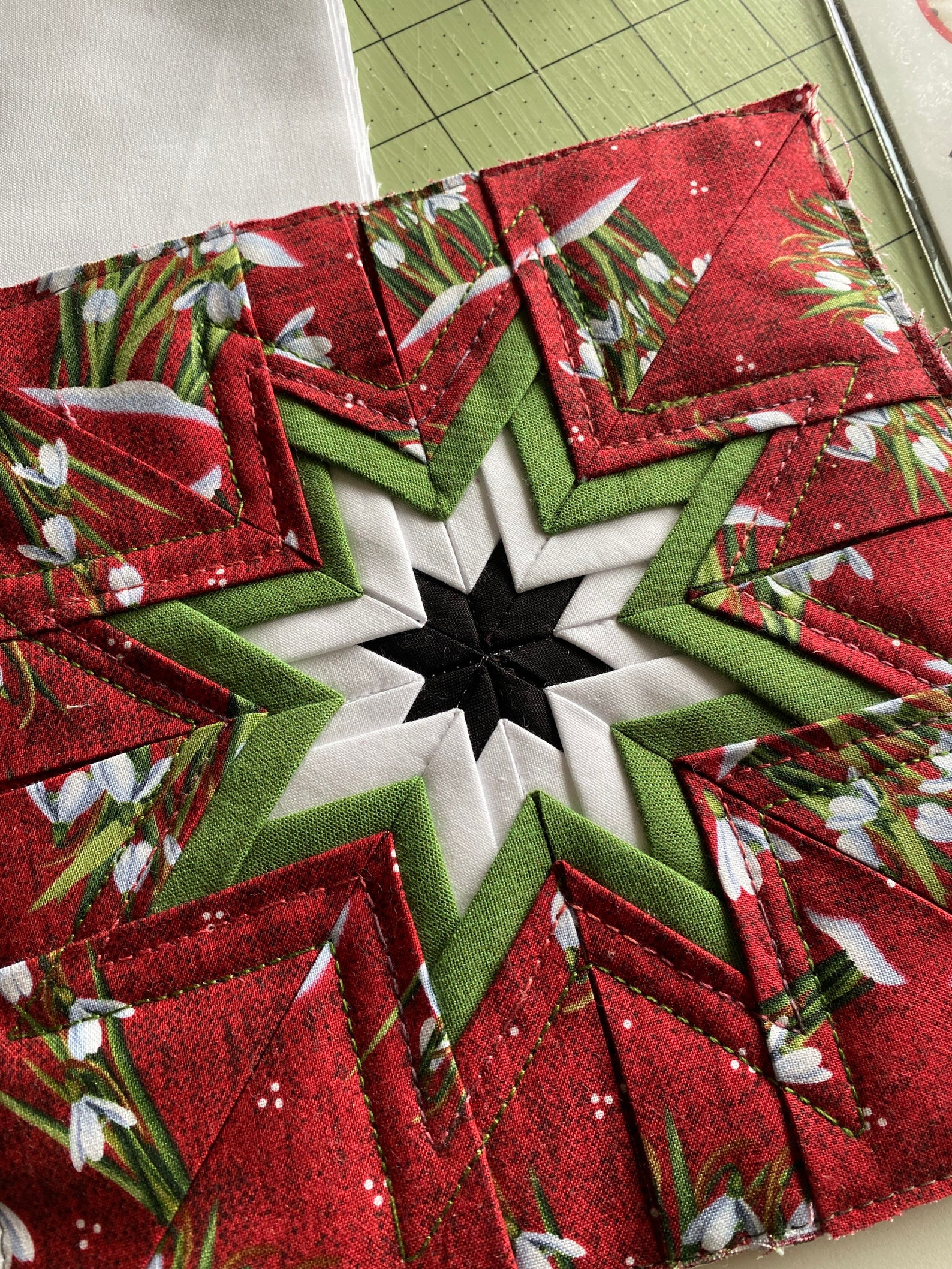 Folded Star Plumeasy 8 Square Hot Pad Pattern W/ - Etsy