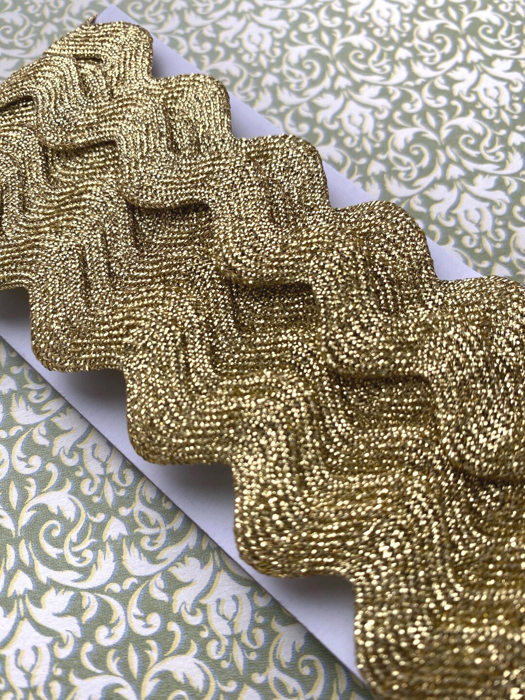 JUMBO Gold METALLIC Rick Rack, .625 Inches Wide. 2.5 Yds per Package ...
