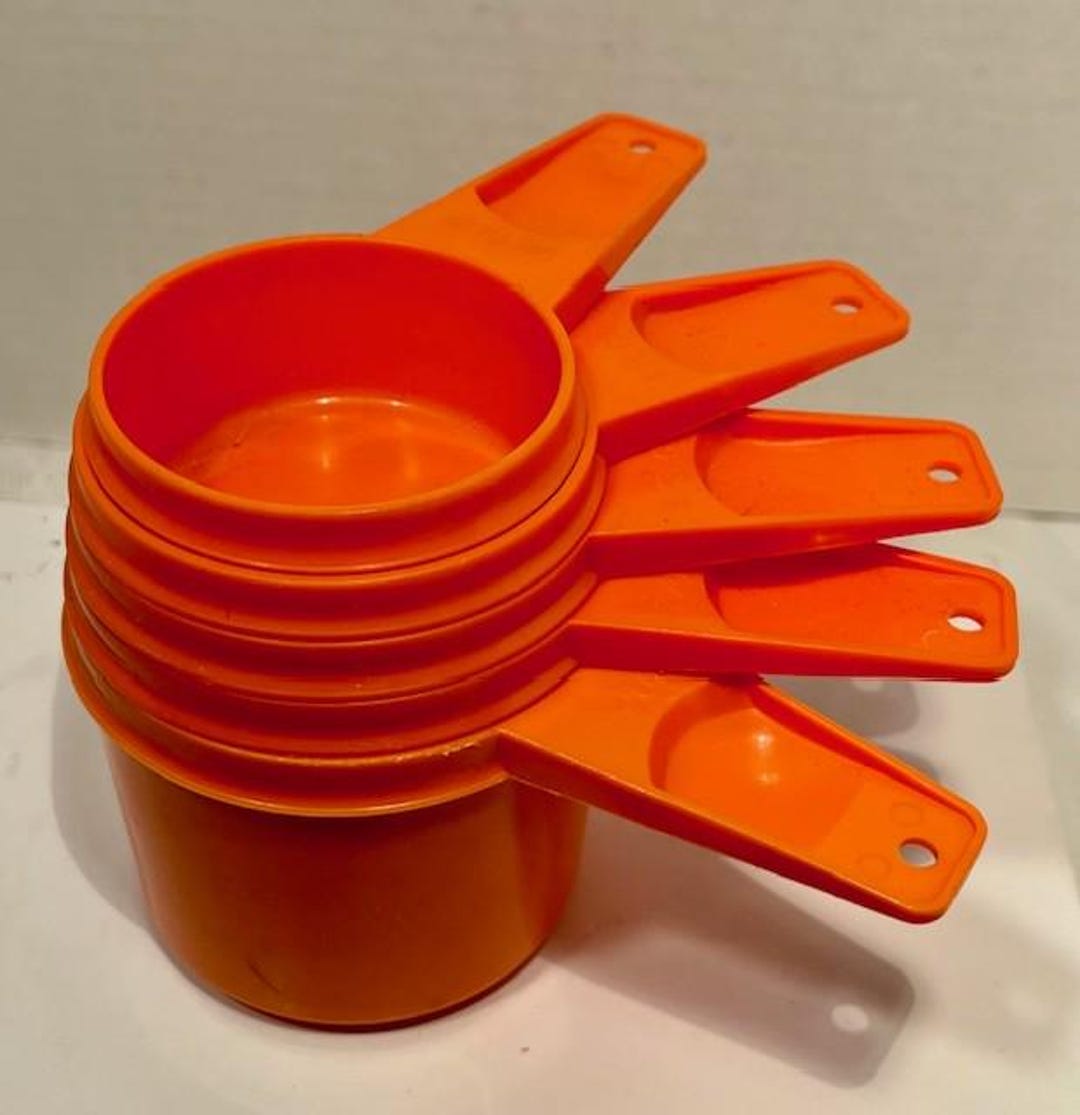 Retro 1970's Tupperware Measuring Cups 5 Piece Orange - Etsy