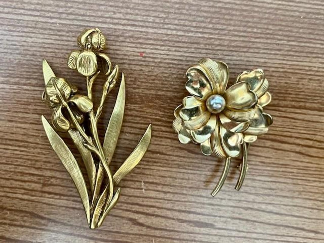 Pair of Grandma's VTG Signed: MFA Museum of Fine Arts & Forstner 12KT ...