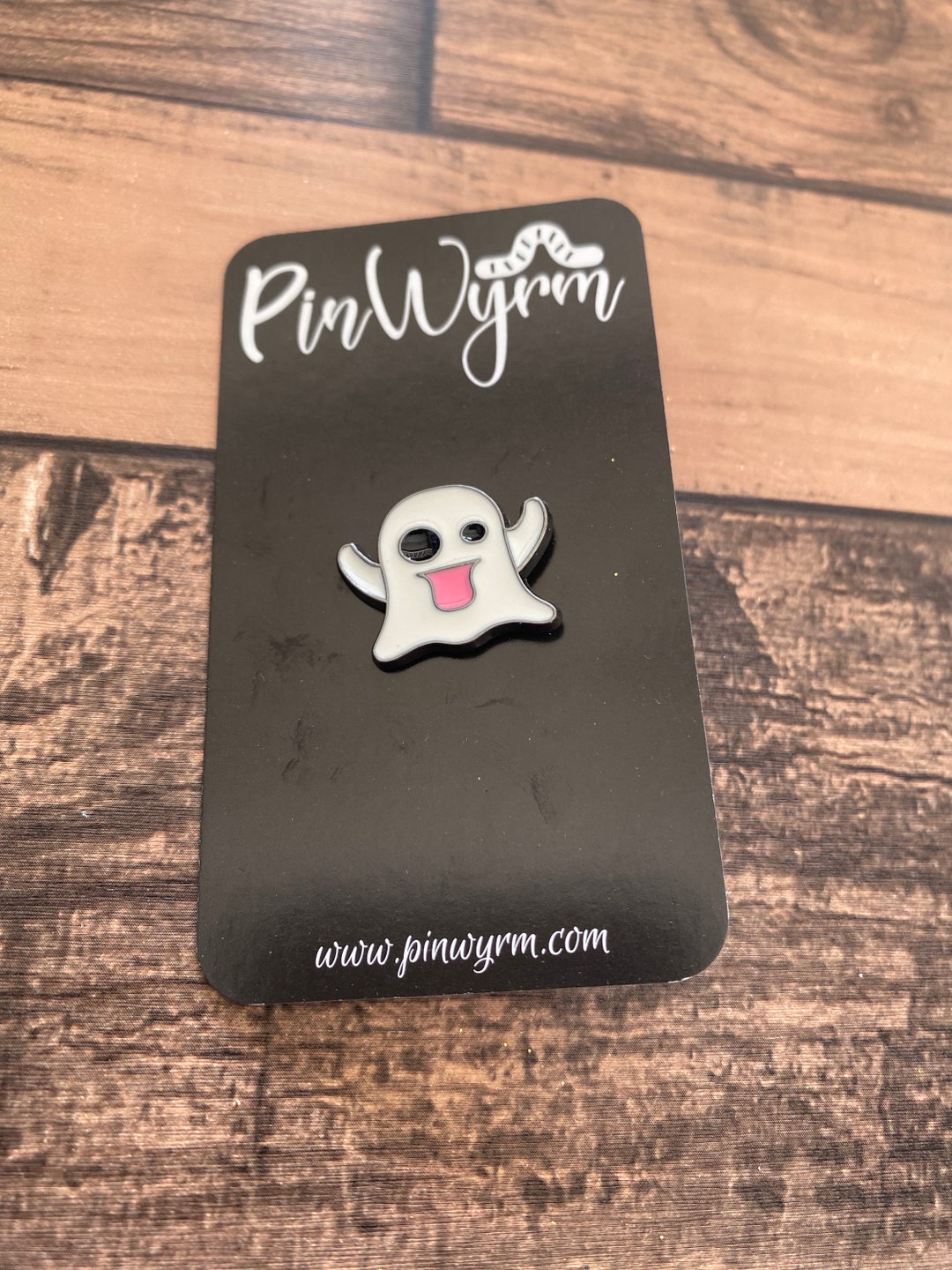 Variety of Ghost Pins Emoji Ghost White Kitty Cat Ghost Enamel Pin ...