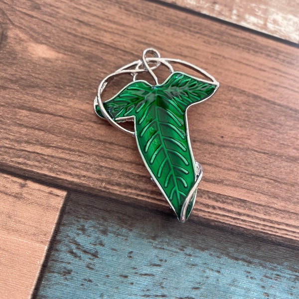 Elven Leaf Brooch - Etsy