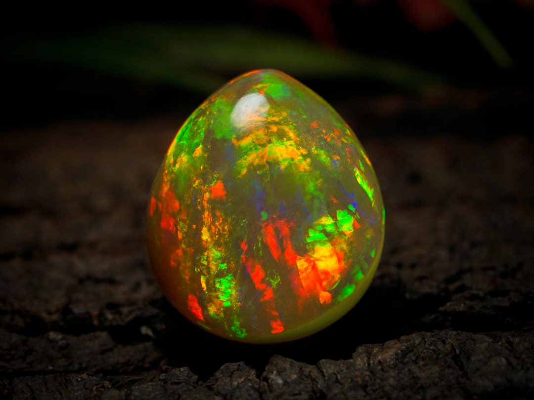 Rare Quality Dark Base Breathtaking Super Stunning Multi Fire Pear ...