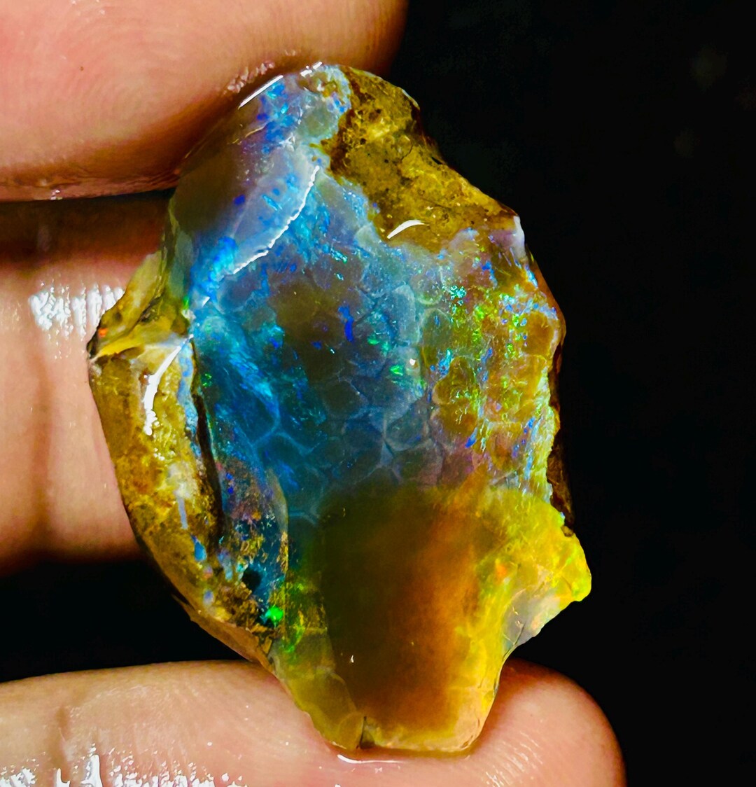 Ethiopian Welo Opal Rough: Natural Oil Opal Gemstone (37.00 Carat ...