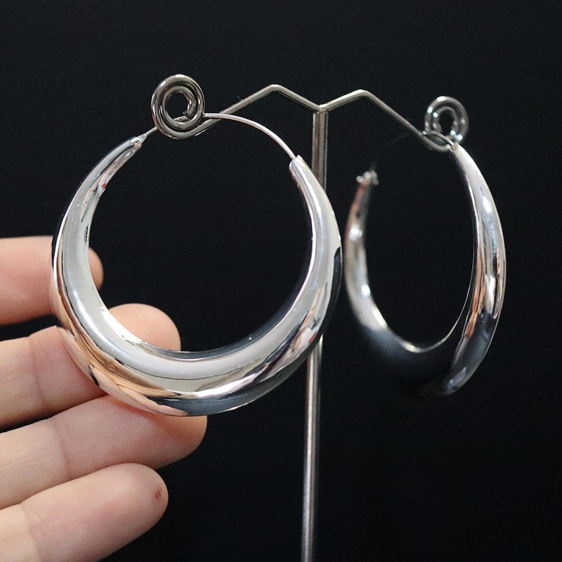 Moon Hoop Earring - Etsy