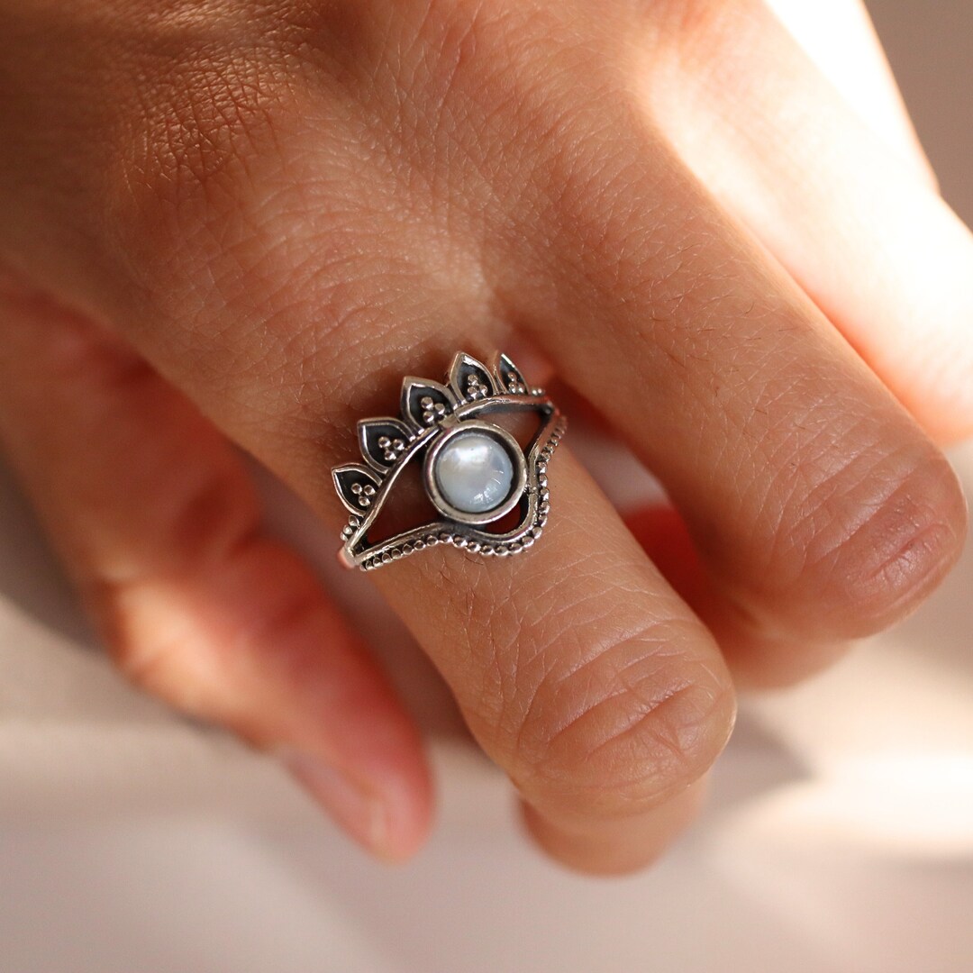 Pearl Silver Statement Ring, Pearl Ring, Gemstone Ring, Handcrafted Ring, Eye Ring, Boho Ring ...