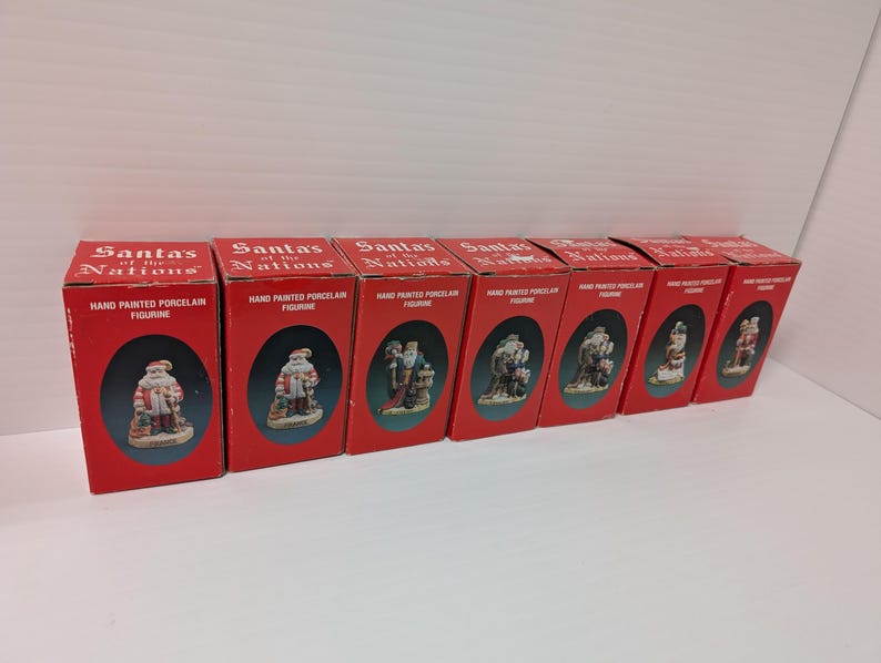 Vintage 1991 Santa's of the Nations Porcelain Figurines - Set of 7 - Etsy