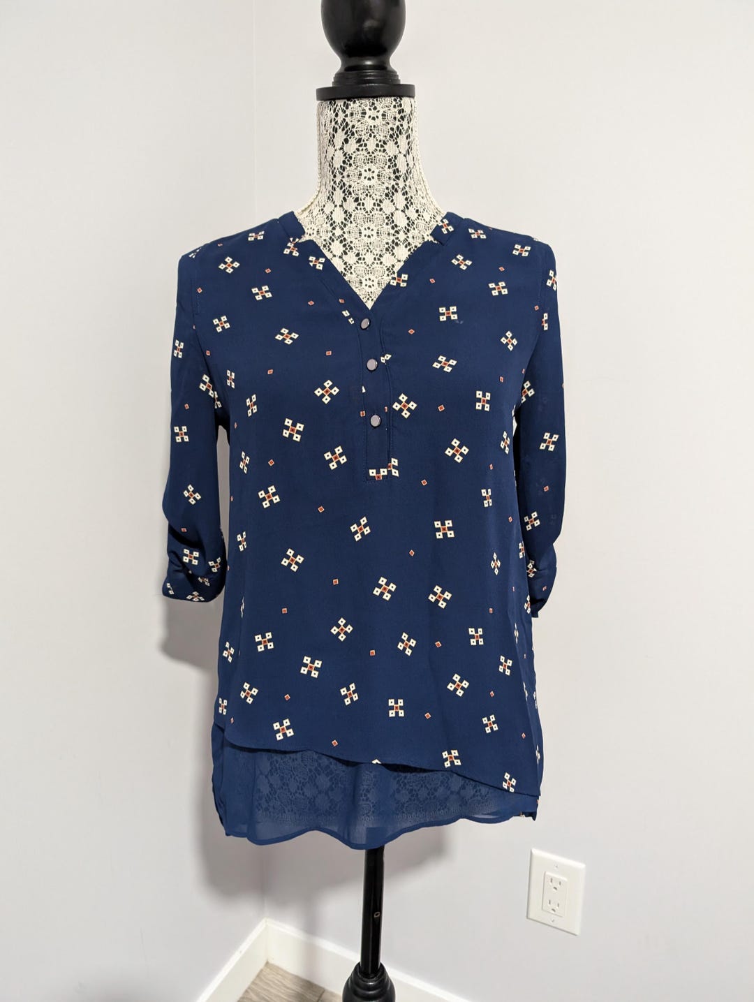 Womens Reitmans Size XS Navy Floral Blue Blouse - Etsy
