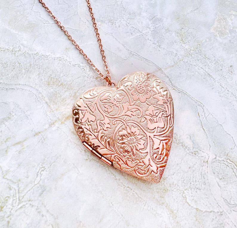Big Heart Shape Locket Necklace, Personalized Photos Locket Necklace ...