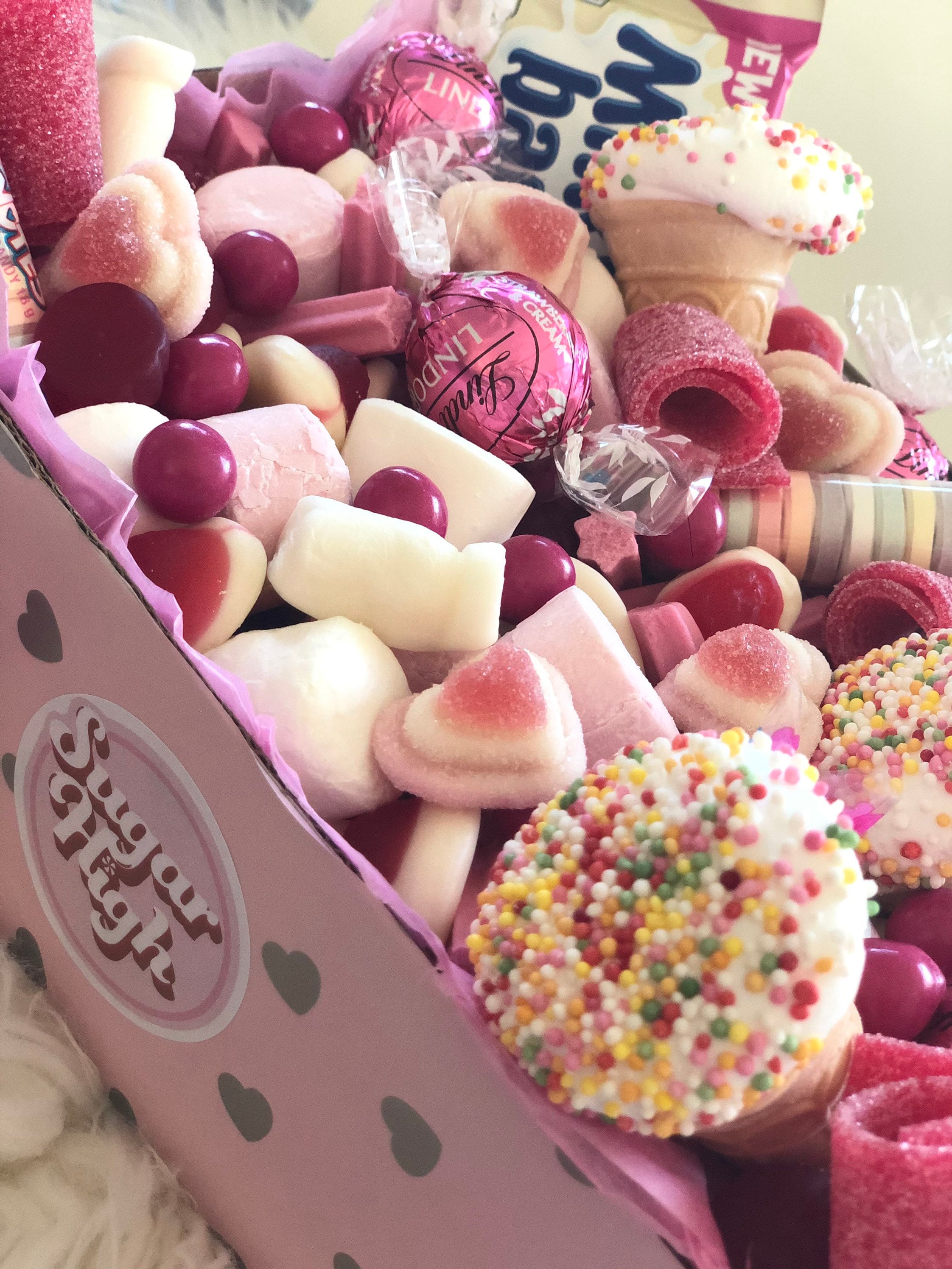 Pretty in Pink Candy Box - Etsy Australia