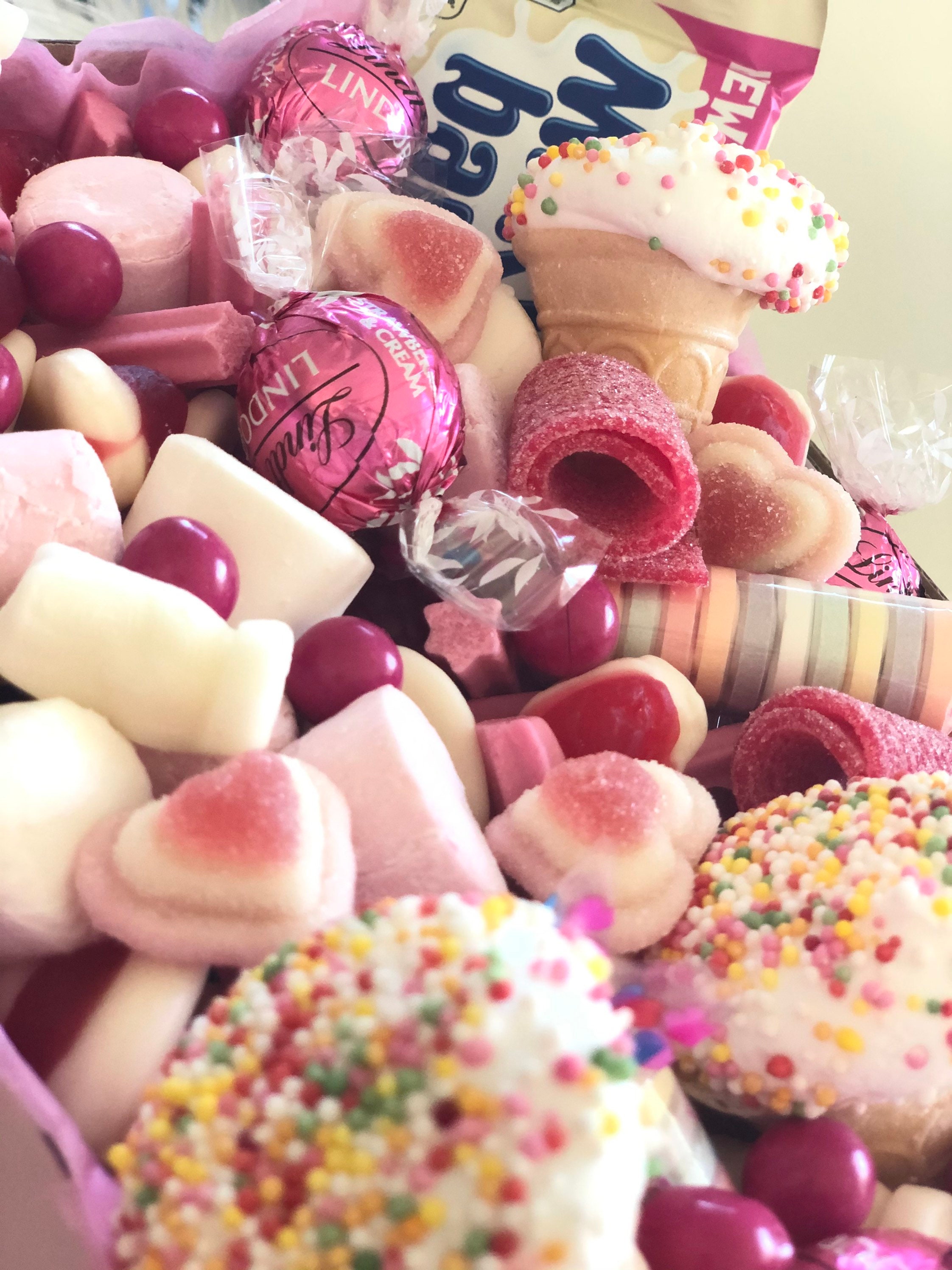 Pretty in Pink Candy Box - Etsy Australia