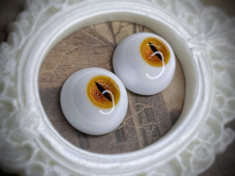 Handmade BJD Doll Eyes: Black Sclera Cat Iris, Realistic Custom Eyes - Etsy