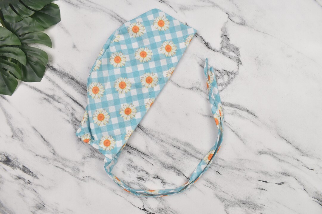 Flowers Surgical Cap, Floral Checks Surgical Cap, Scrub Caps for Women ...