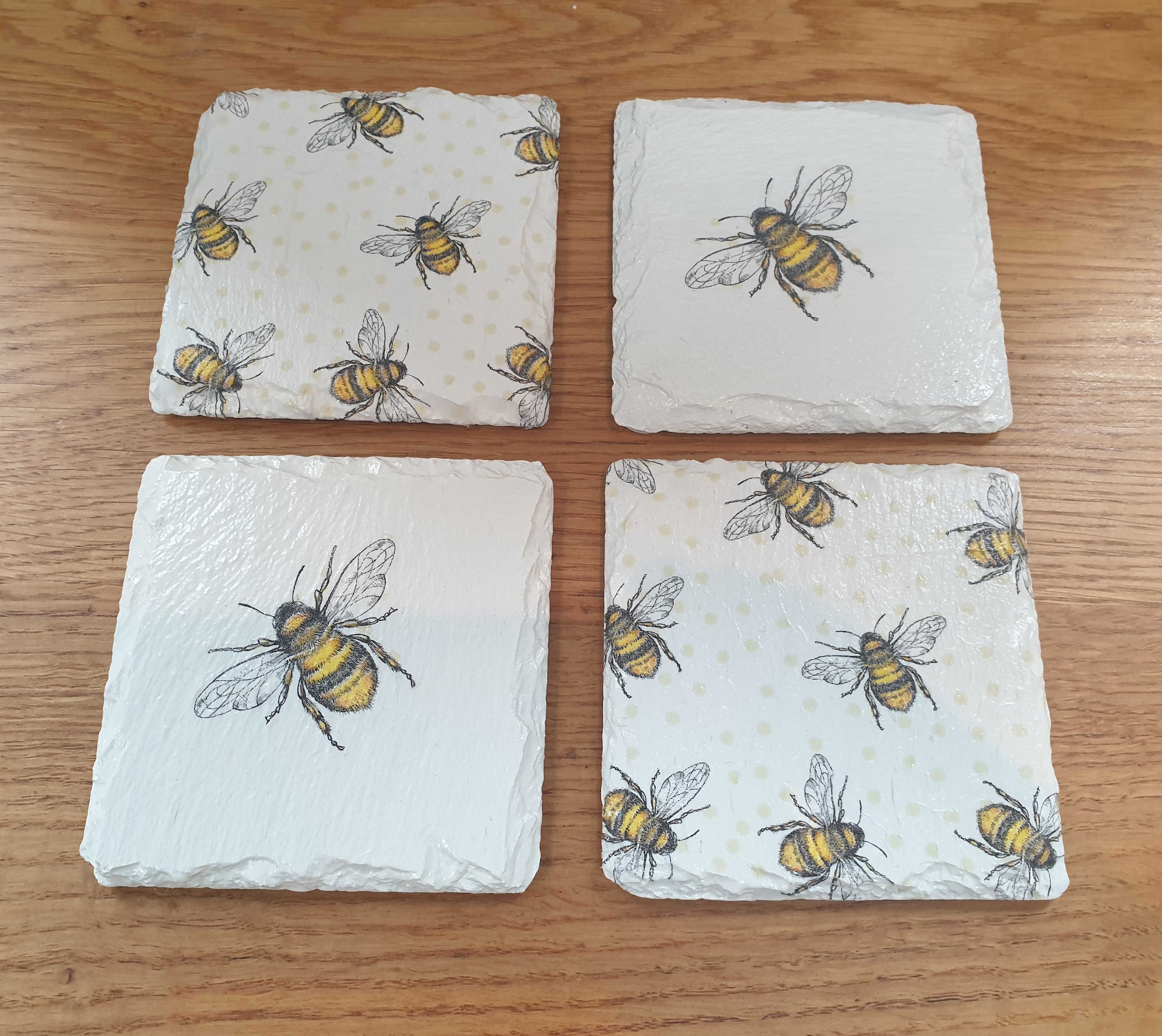 Beautiful Bees natural slate coasters decoupaged - Etsy.de