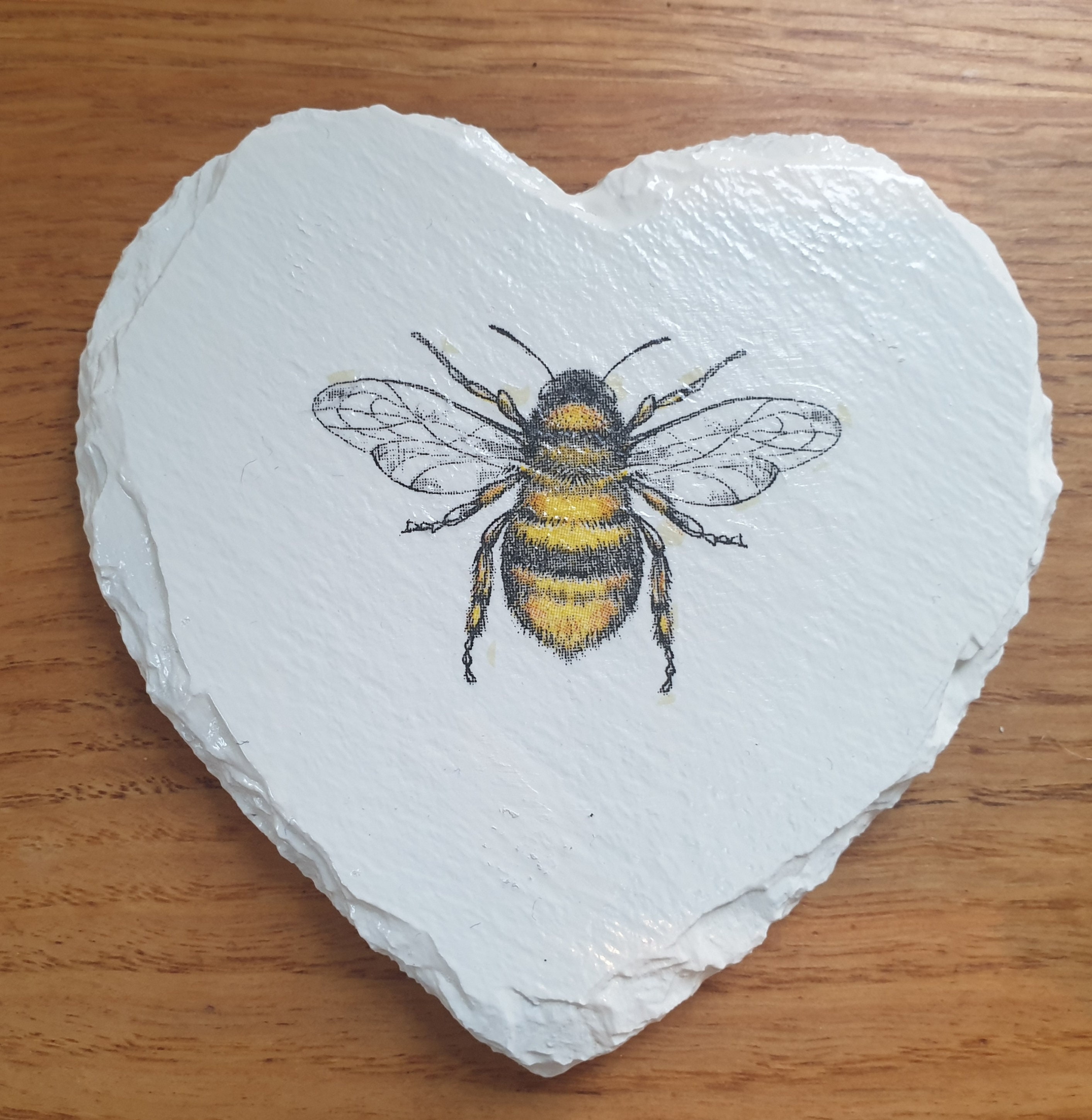 Beautiful Bees natural slate coasters decoupaged - Etsy.de