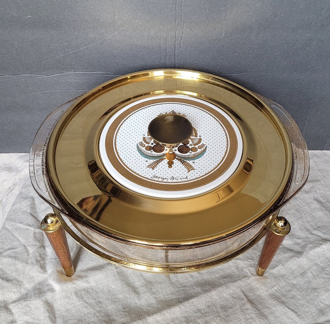 Pyrex Georges Briard Chafing Dish With Lid 10 Inch Glass Dish Metal Lid ...