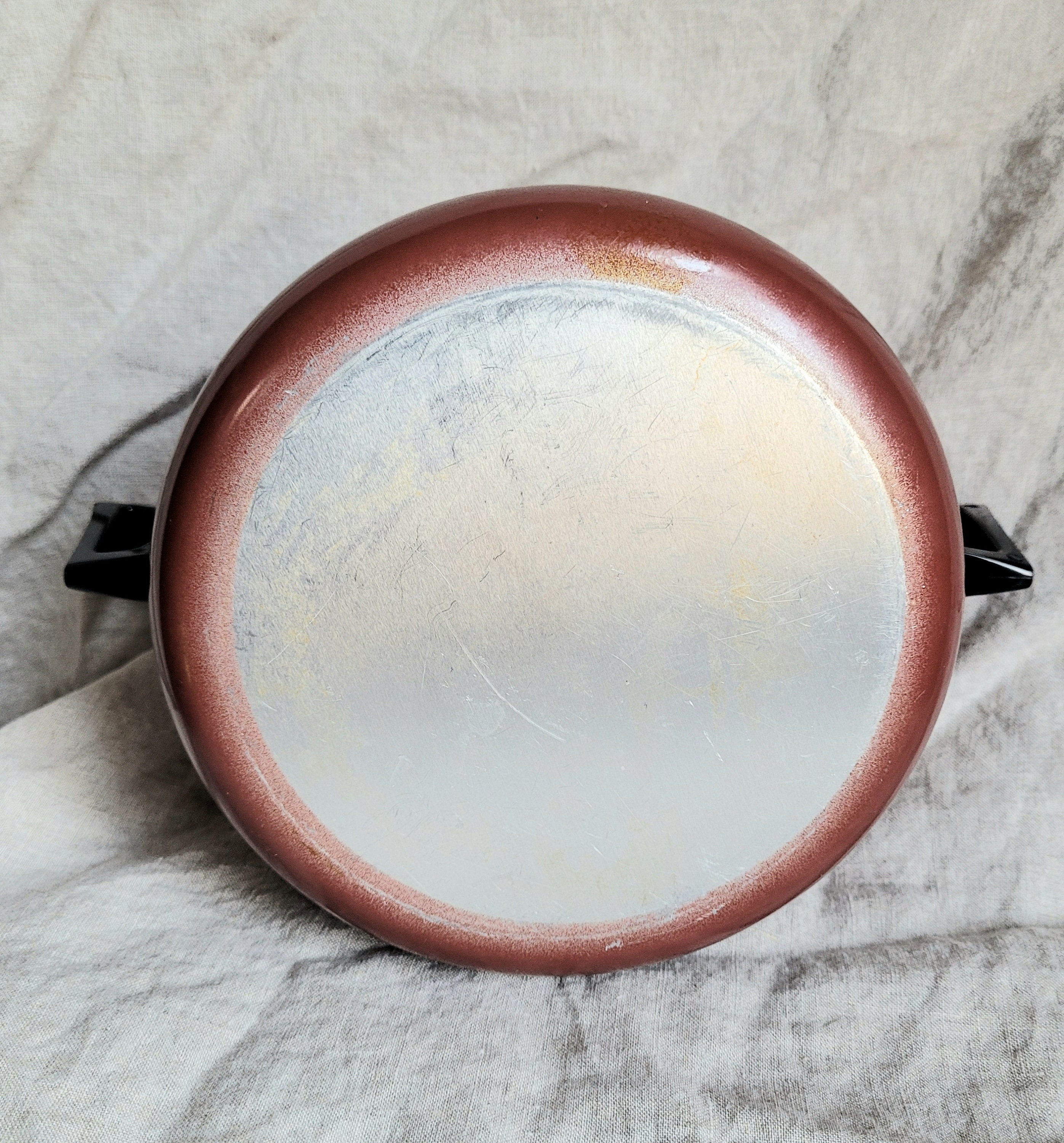 Cooking Pot - Red Ombre Mid Century Modern Cooking Pot With Handles and ...