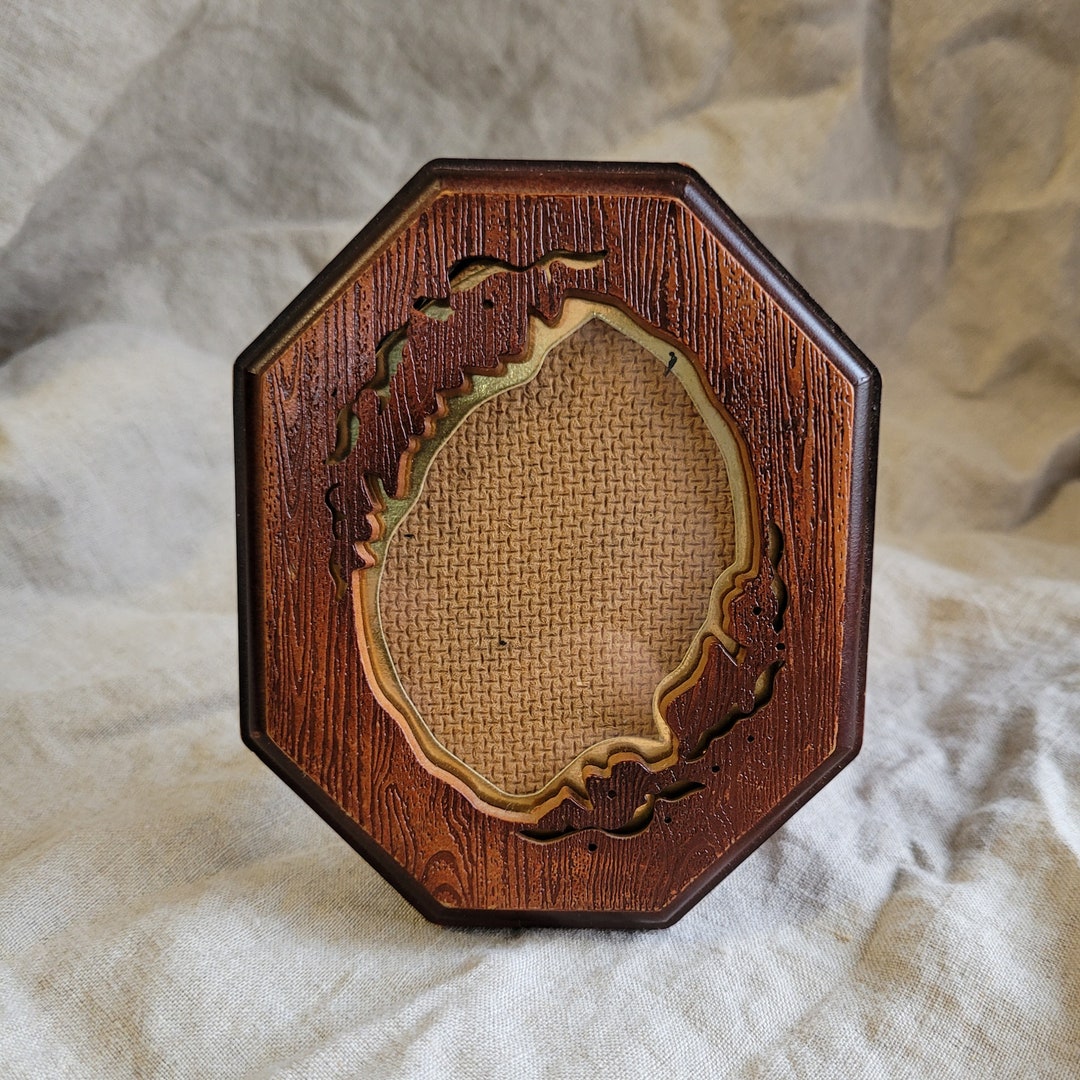 Small Vintage Faux Wood Frame Made in Hong Kong - Etsy