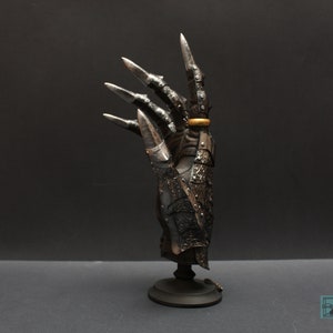 Hand of Sauron, Hand of Sauron, Gauntlet of Sauron, Glove - Etsy