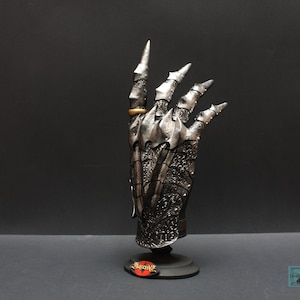 Hand of Sauron, Hand of Sauron, Gauntlet of Sauron, Glove - Etsy