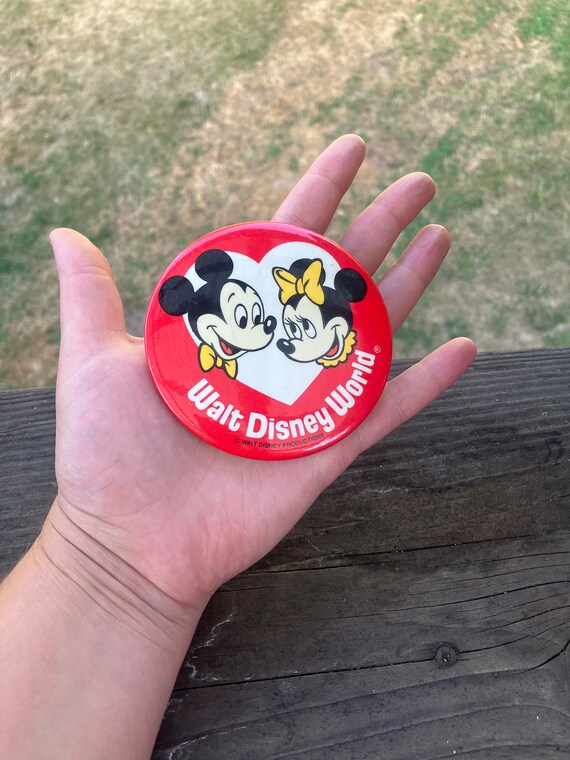 A vintage-Mickey and Minnie Mouse button-Walt Disney … - Gem