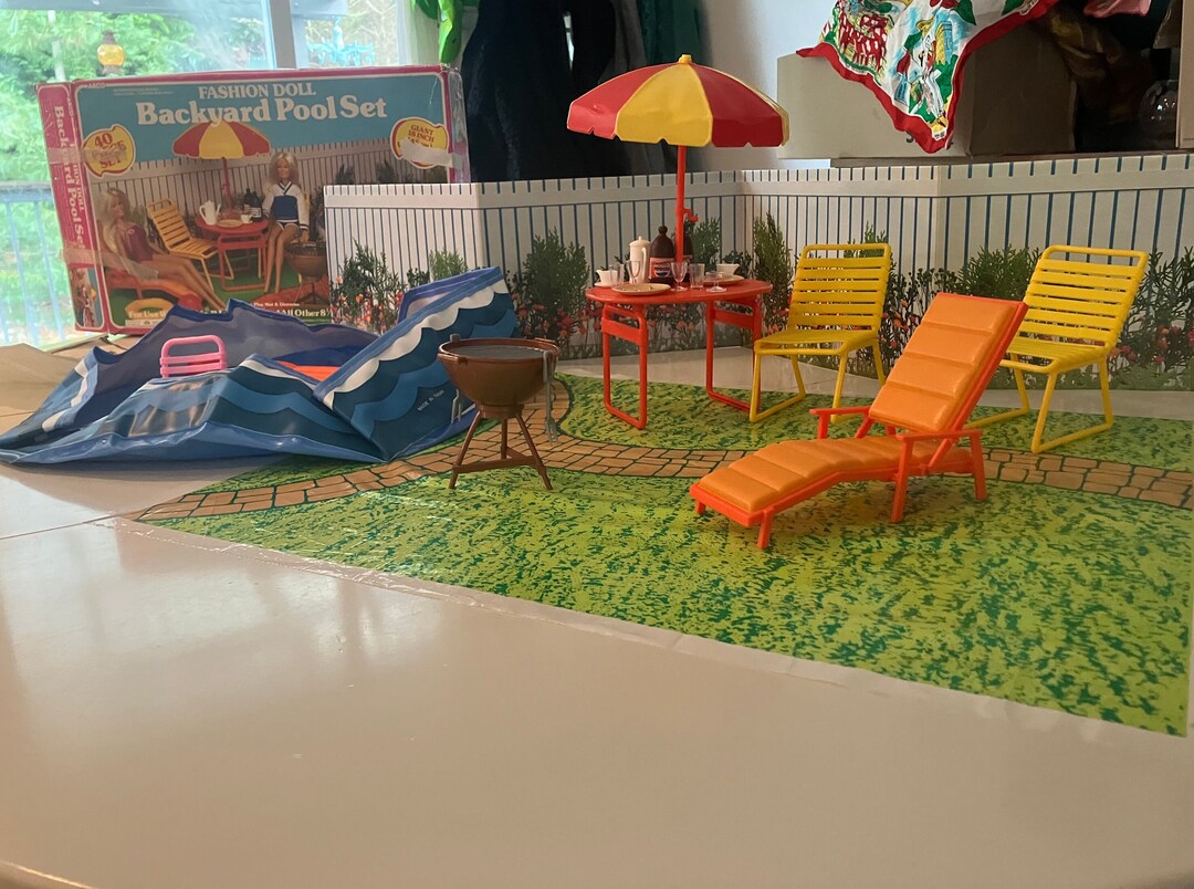 1984 Fashion Doll Backyard Pool Set-barbie Pool-barbie Accessories 80s ...